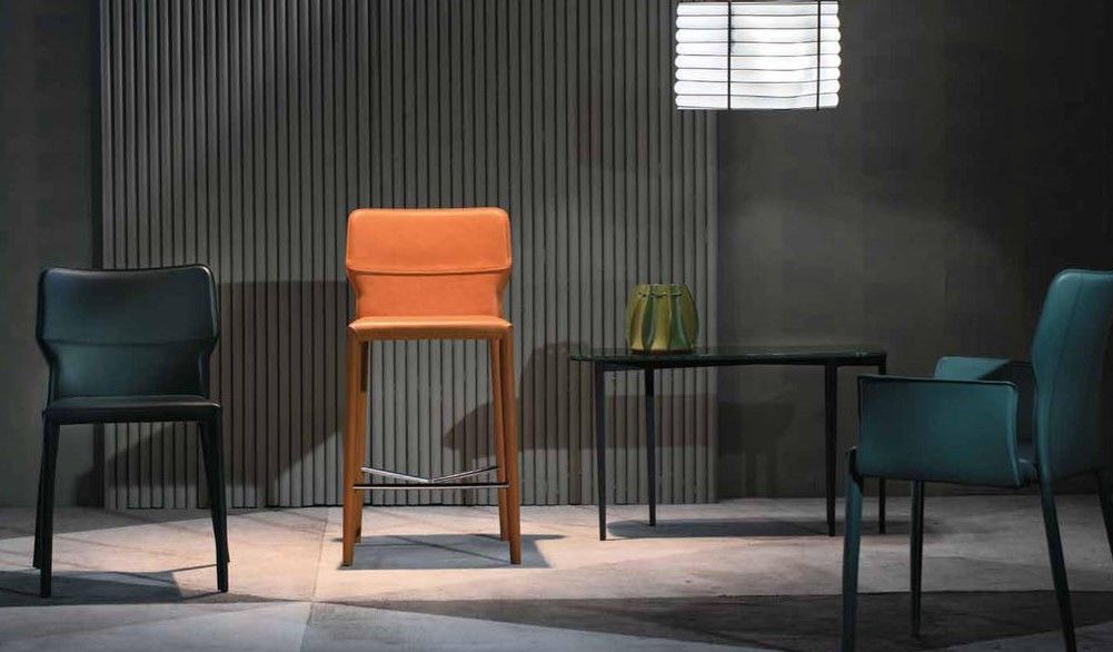 Maryl Airnova - Stool